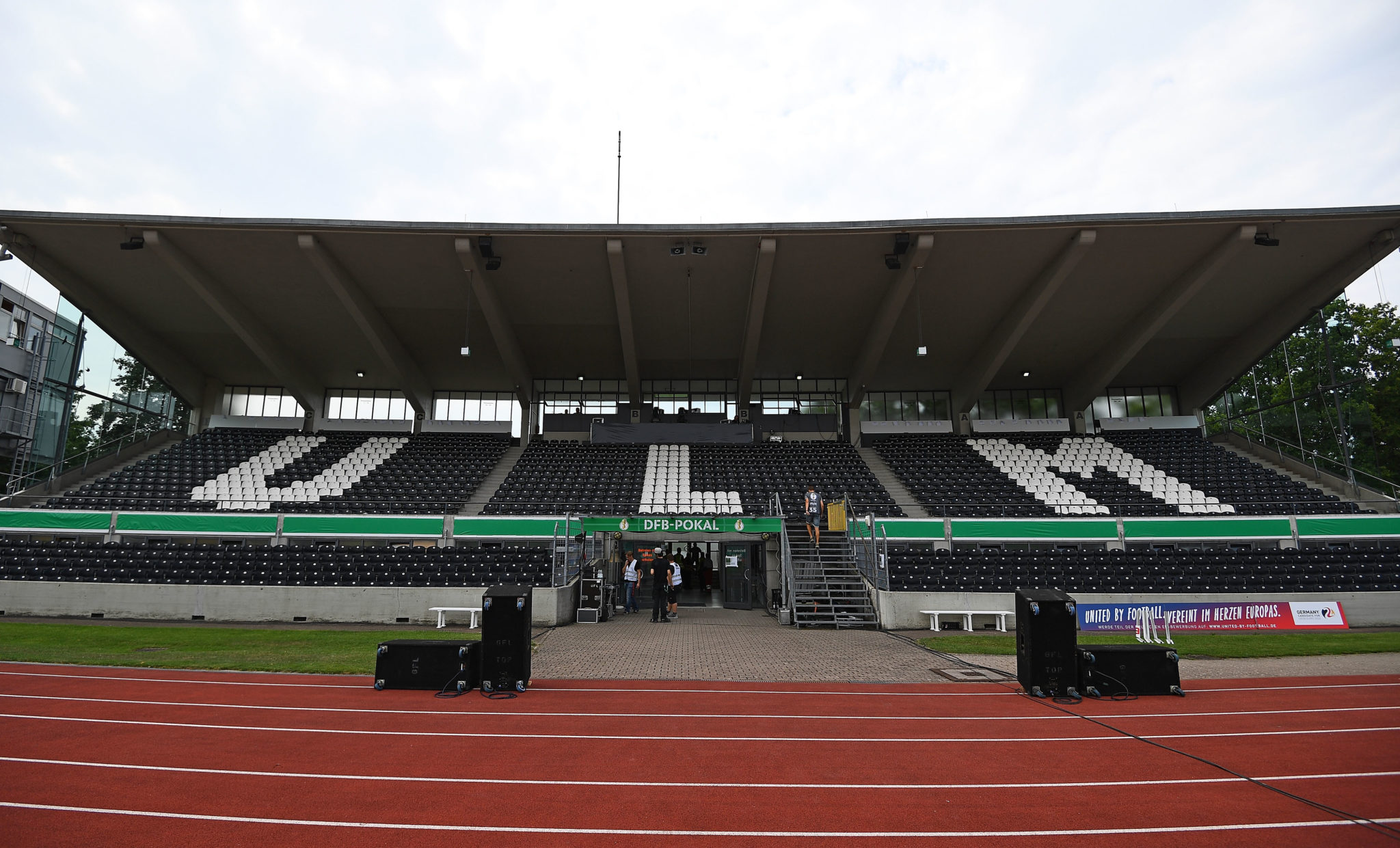 【ᐅᐅ】SSV Ulm 1846 Fußball: Teva bleibt weiterhin Partner ᐅ Regionalliga ...